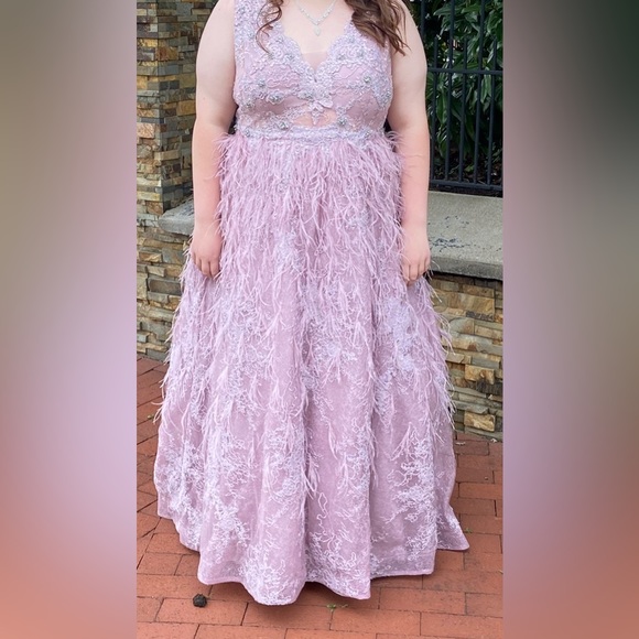 Dresses | Plus Size Prom Dress | Poshmark